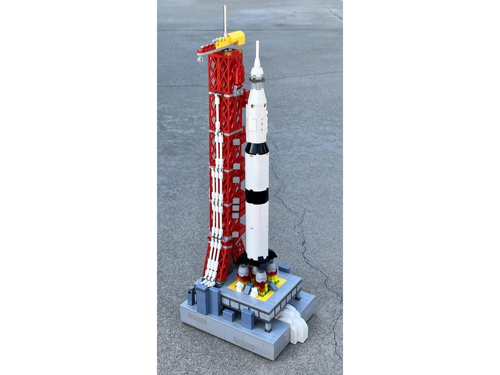 Lego Moc Saturn V Smoke And Fire Display By Sabiwabi Rebrickable