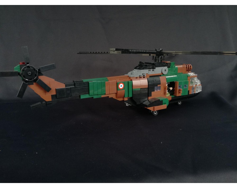 LEGO MOC SA330 Puma by Spartane | Rebrickable - Build with LEGO