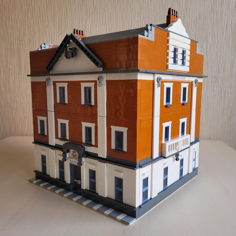 LEGO MOC Ulster Bank Building by andrewmccullough | Rebrickable - Build ...