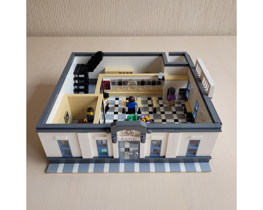 LEGO MOC Ulster Bank Building by andrewmccullough | Rebrickable - Build ...