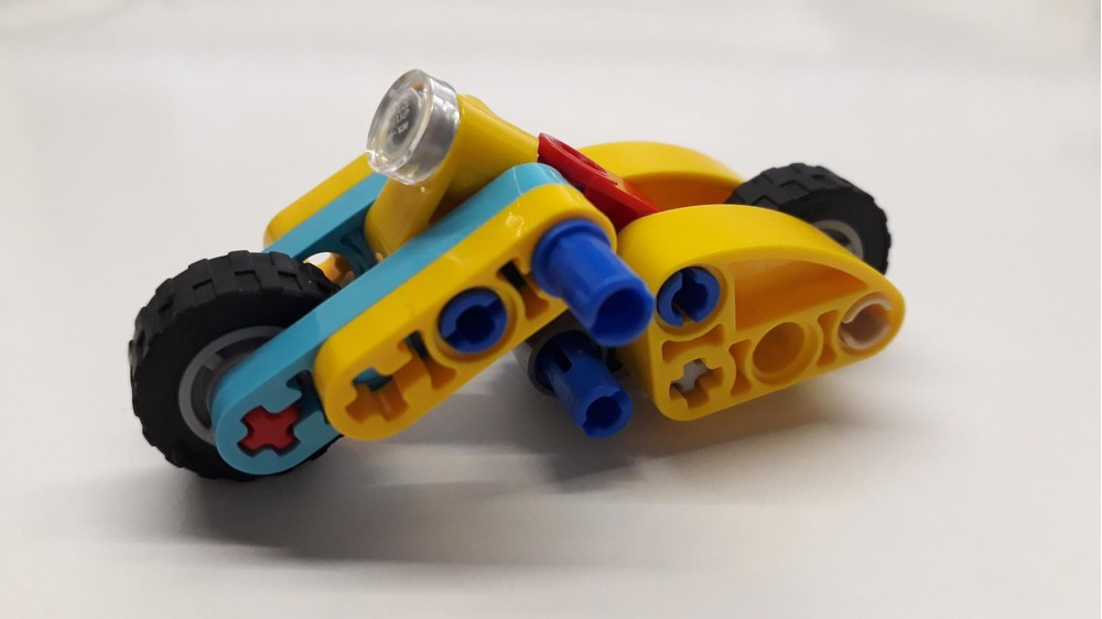 Lego Moc Chopper By Ervit Rebrickable Build With Lego