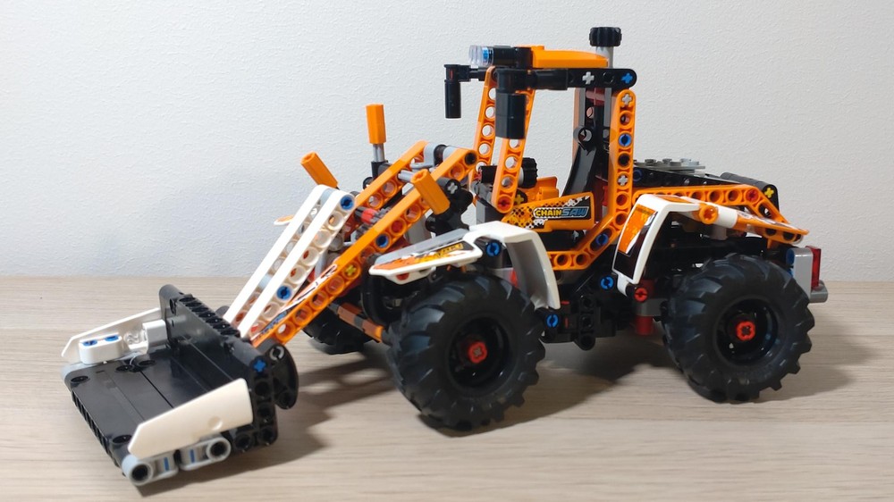 LEGO MOC 42139 Alternate - Front loader by tgbdz | Rebrickable - Build ...