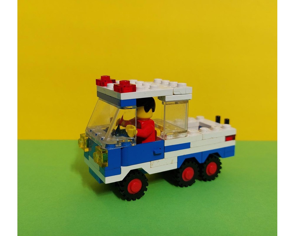 LEGO MOC Little Truck by sets_mocs_figures | Rebrickable - Build with LEGO