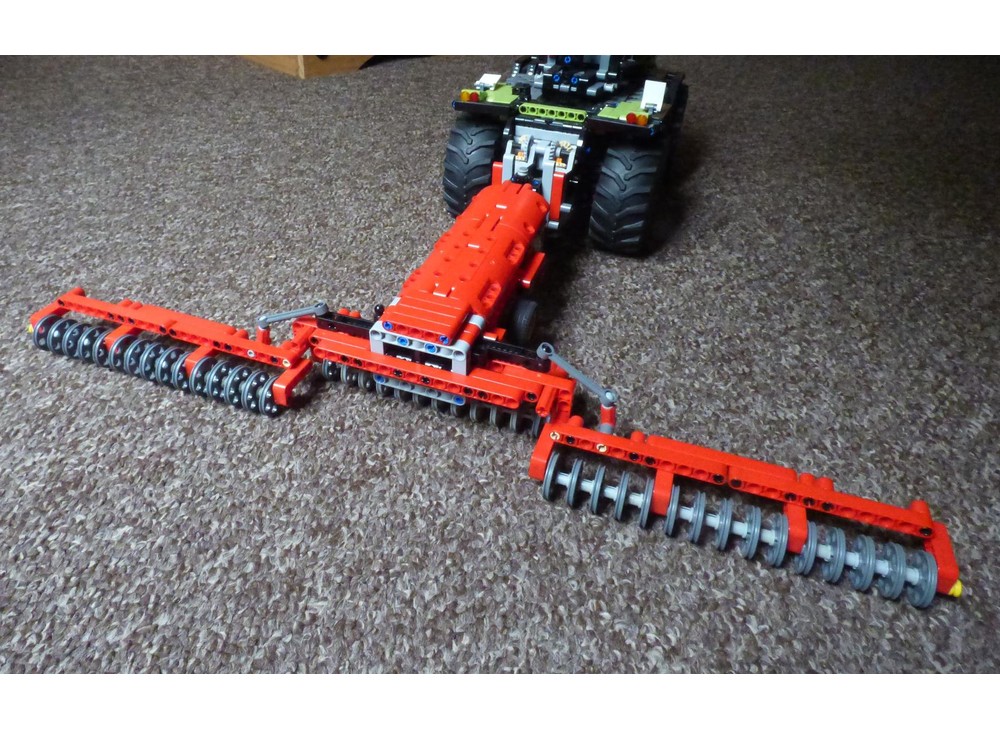 LEGO MOC Folding harrow for Claas Xerion 5000 by BillBooma ...