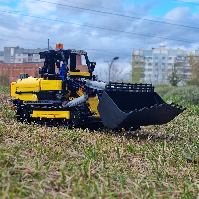 Lego Moc Crawler Front Loader By Apachaihapachai Rebrickable Build