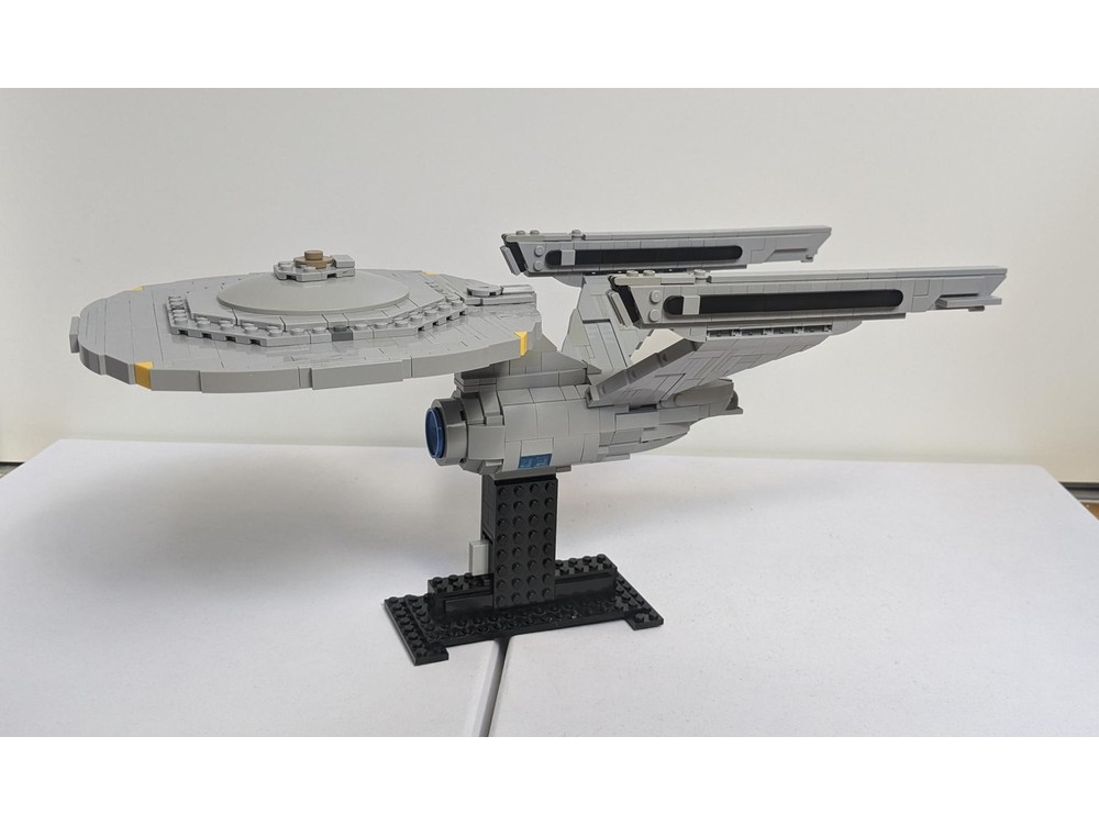 LEGO MOC Star Trek U.S.S. Enterprise A / refit by a.t.brickworks ...
