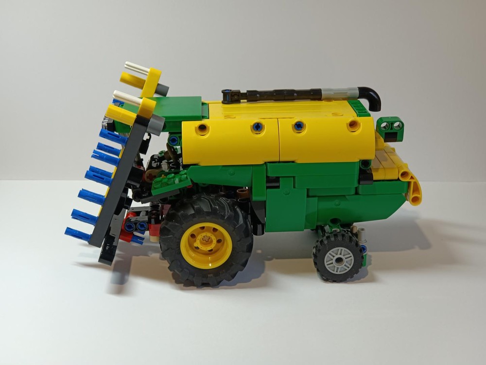 LEGO MOC 42136 model B - Heavy harvester by XaeroZKota | Rebrickable ...