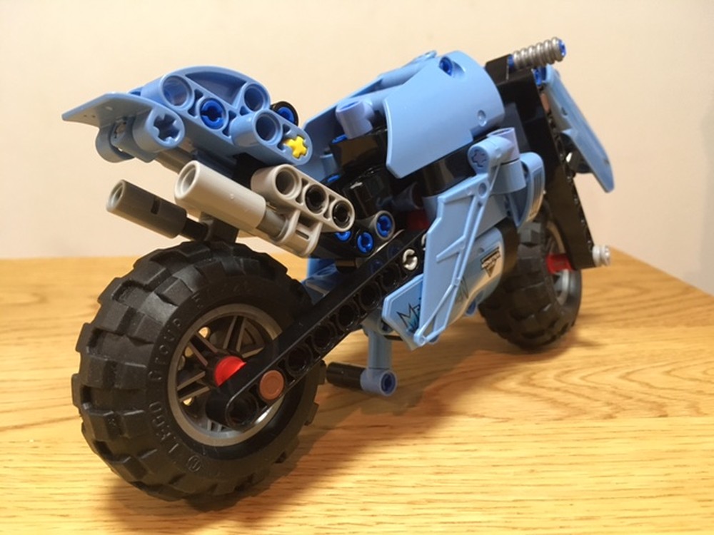 Lego Moc 42134 Racing Megalodon By Hoppepe Rebrickable Build With Lego