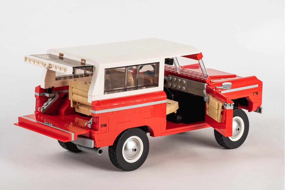 Lego Moc Ford Bronco Classic By Fanislego Rebrickable Build With Lego