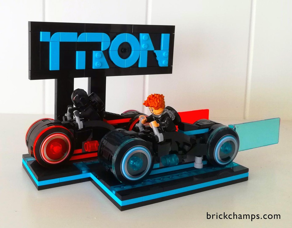 LEGO MOC TRON Neon Sign by BrickChamps | Rebrickable - Build with LEGO