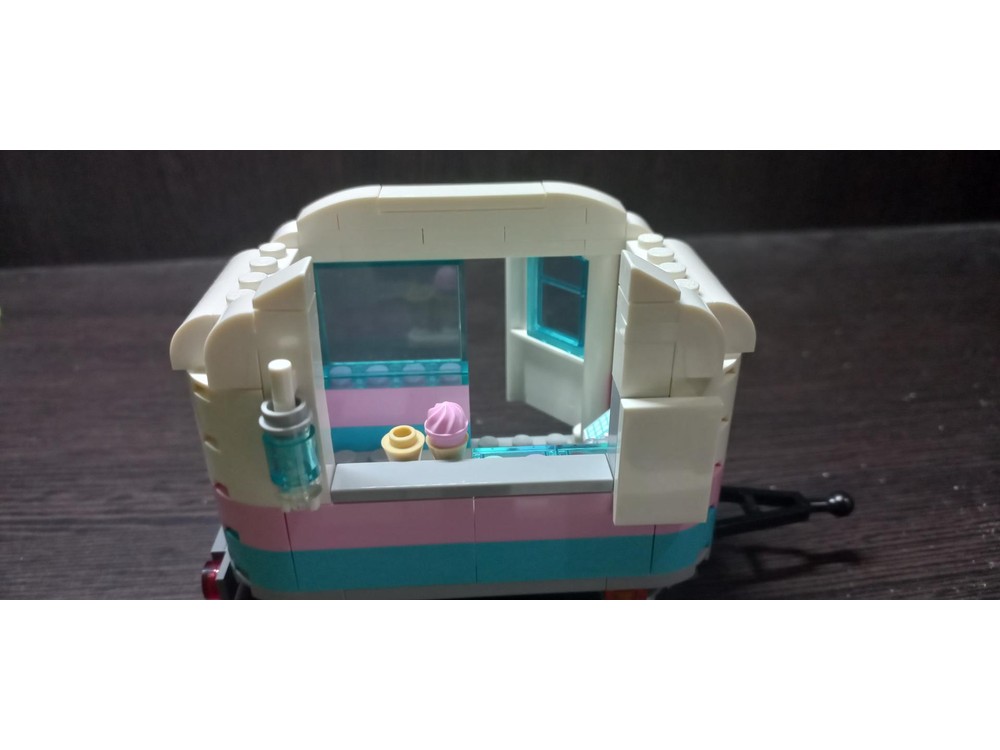Lego Moc Ice Cream Caravan By Nitweiy Rebrickable Build With Lego