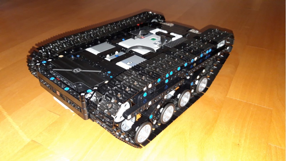 LEGO MOC Ripsaw by Ritzmo | Rebrickable - Build with LEGO