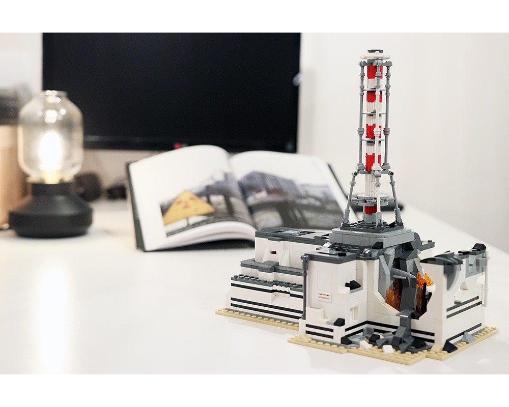 LEGO MOC Chernobyl 1986 Nuclear Power Plant Disaster by JaworPunk ...