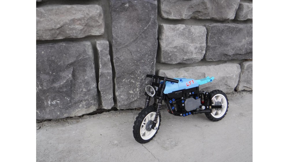 LEGO MOC TC13 Pullback Motorcycle by offroadcreations | Rebrickable ...