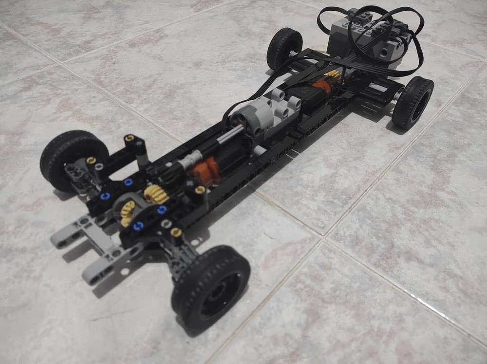 LEGO MOC Black Hyper Speed RC Car 4WD by Brick RC Car | Rebrickable ...