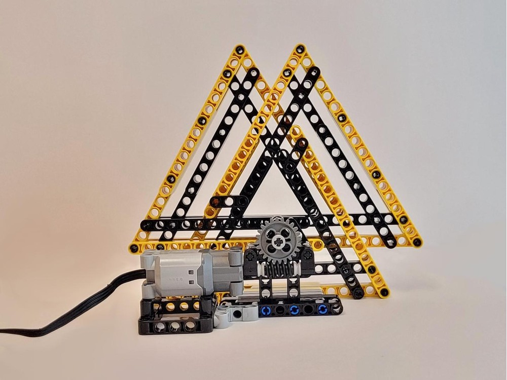 Lego Moc Kinetic Valknut Sculpture By Jemunoz0 Rebrickable Build
