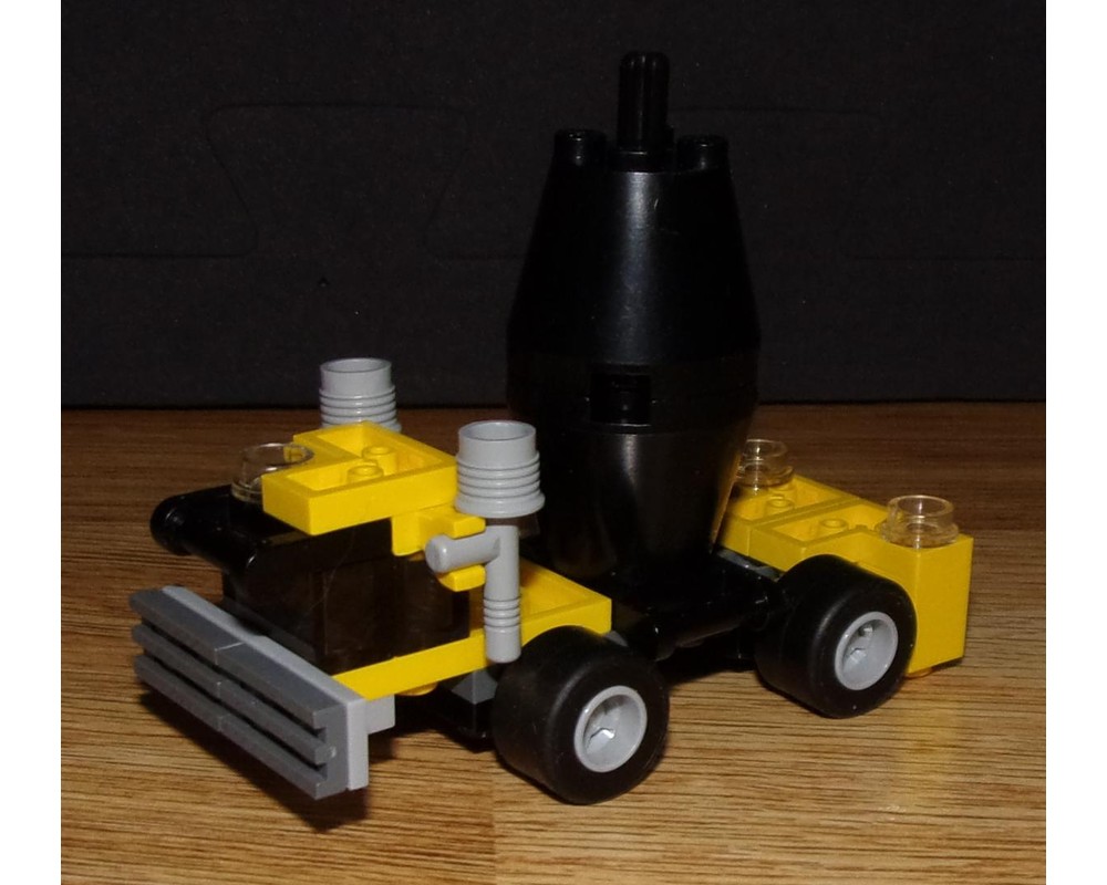 Lego Moc 7876 Snot Truck By Justice8 Rebrickable Build With Lego