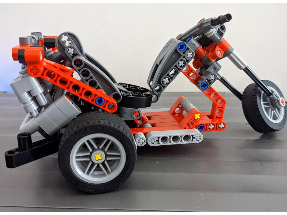 LEGO MOC 42132 - Trike V6 by Fabio_BrickintheWall | Rebrickable - Build ...