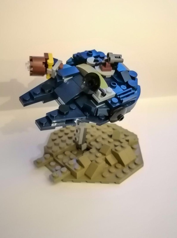 LEGO MOC Tree Hutt M Falcon by Andyboygroova | Rebrickable - Build with ...