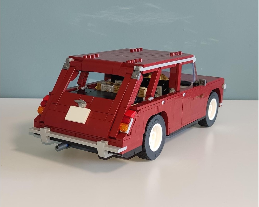 LEGO MOC 10290 Lada 1200 Combi by Kirvet | Rebrickable - Build with LEGO