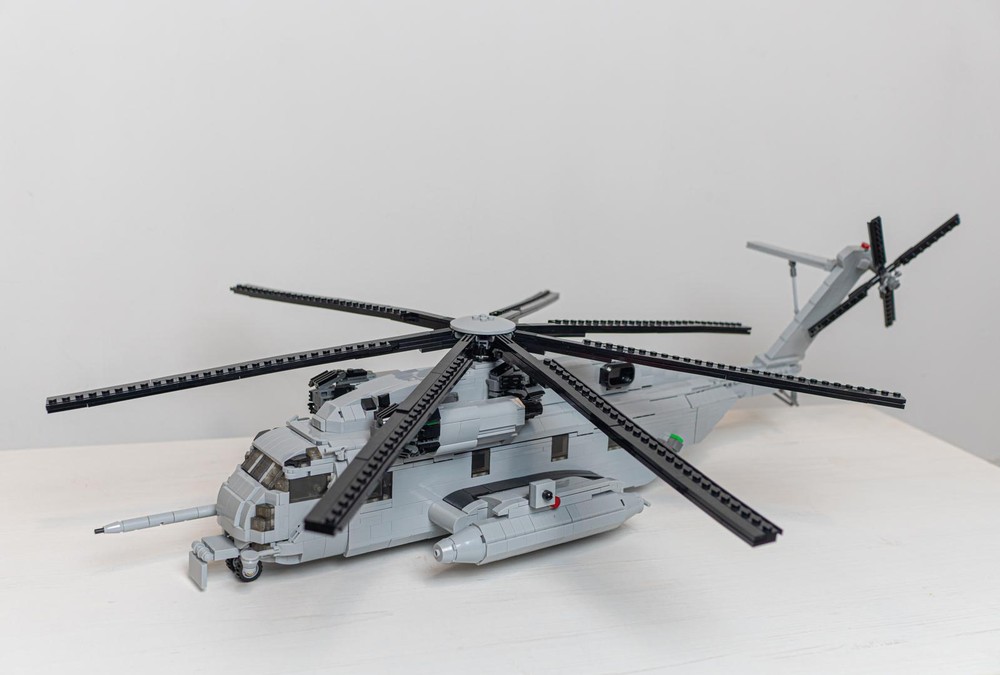 LEGO MOC Sikorsky CH-53E Super Stallion - 1:35 Scale by DarthDesigner ...