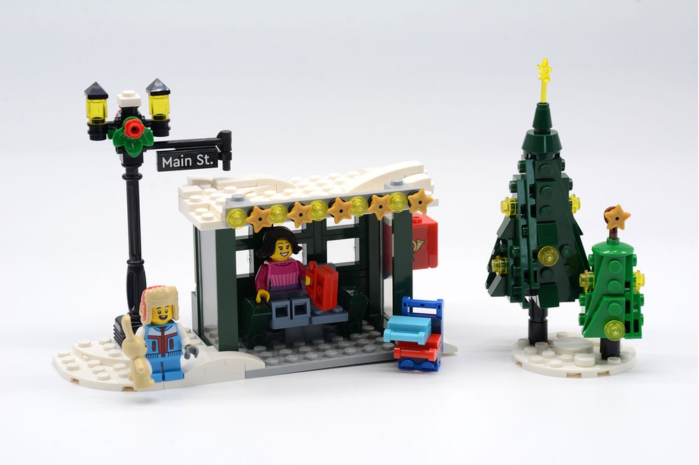 LEGO MOC 10308 Holiday Tram Station // Rebuild Your Set by Brickwood ...