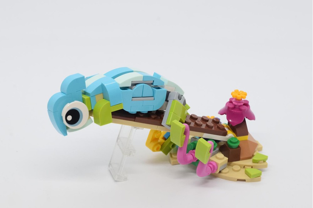 LEGO MOC 31128 - Chameleon by alvitvel | Rebrickable - Build with LEGO