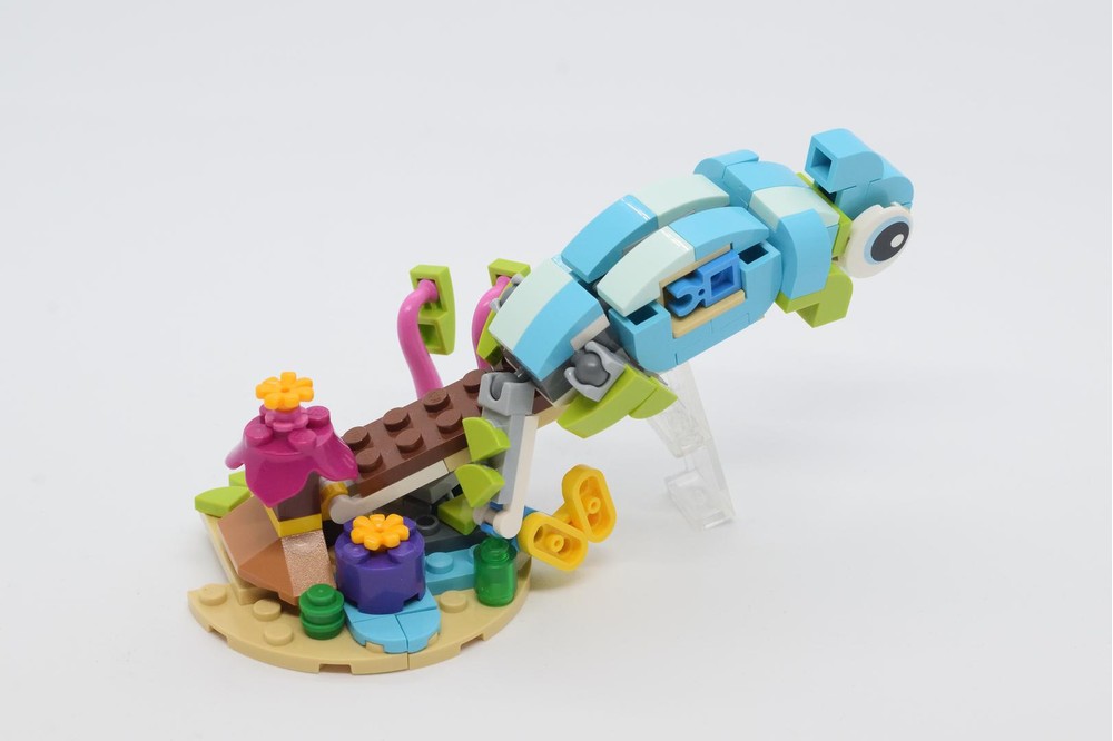 LEGO MOC 31128 - Chameleon by alvitvel | Rebrickable - Build with LEGO