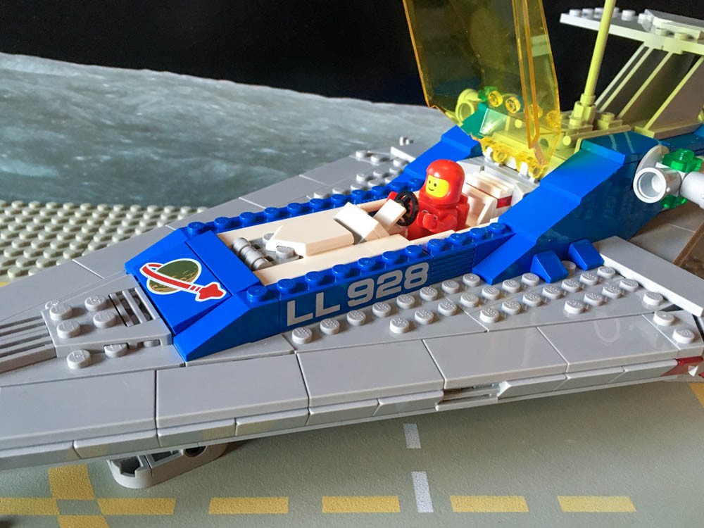 Lego Moc Space Transporter Ll918 Deluxe By Pionline Rebrickable
