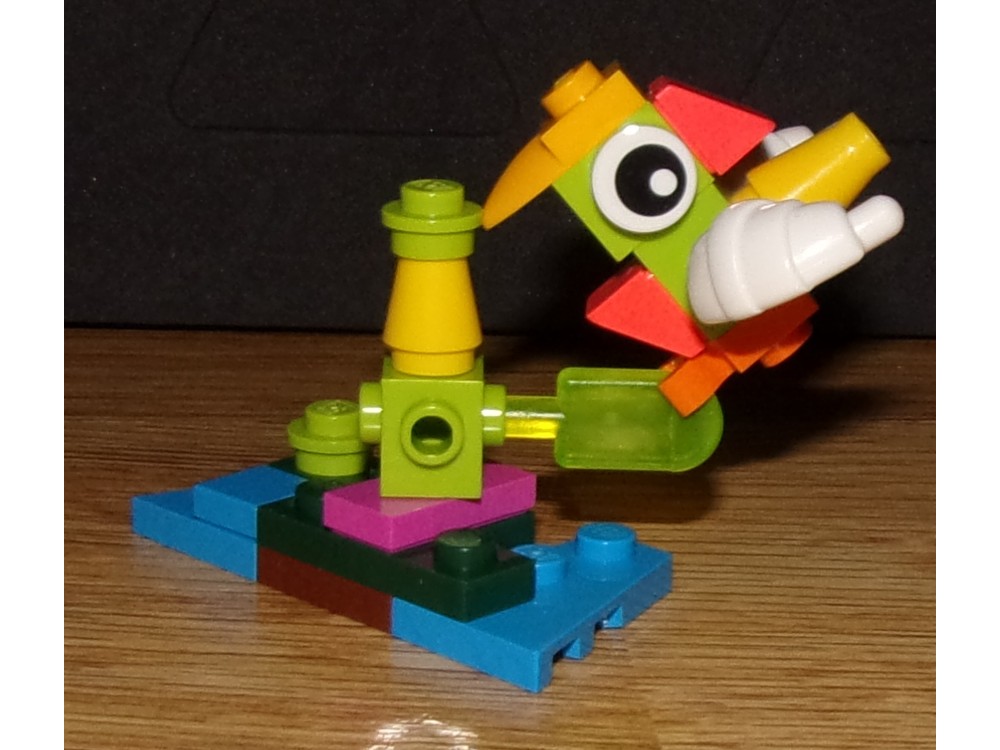 LEGO MOC 30548 - small bird and plant by JusTiCe8 | Rebrickable - Build ...