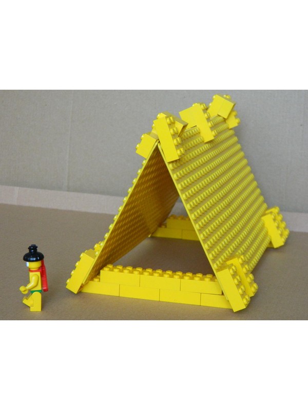 LEGO MOC 365-2 Thatched Hut by Mandarini | Rebrickable - Build with LEGO
