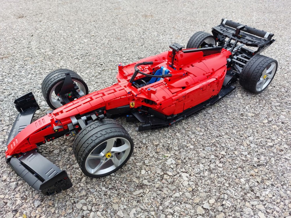 LEGO MOC Ferrari F1-75 (42143) by ConstructionsByDonat | Rebrickable ...