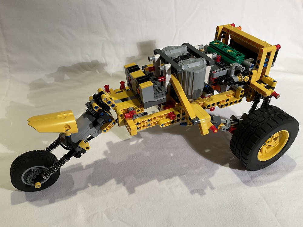 LEGO MOC Raw Road Runner by Pilkaï | Rebrickable - Build with LEGO