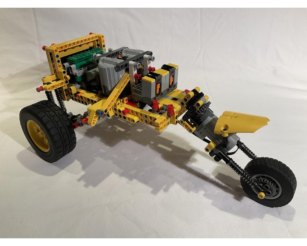 LEGO MOC Raw Road Runner by Pilkaï | Rebrickable - Build with LEGO