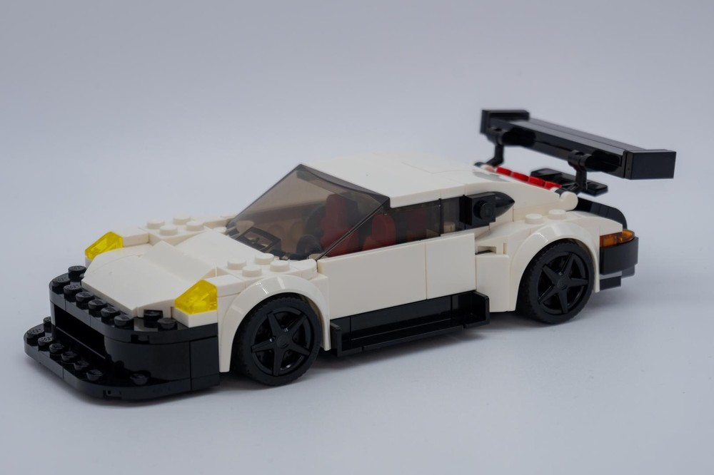 LEGO MOC Porsche 911 RSR 8stud by Giakime Brick | Rebrickable - Build ...