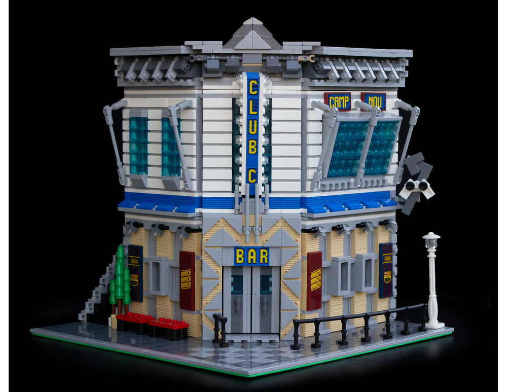 LEGO MOC Club Catalan - Modular Nightclub/Arcade (10284 Camp Nou ...