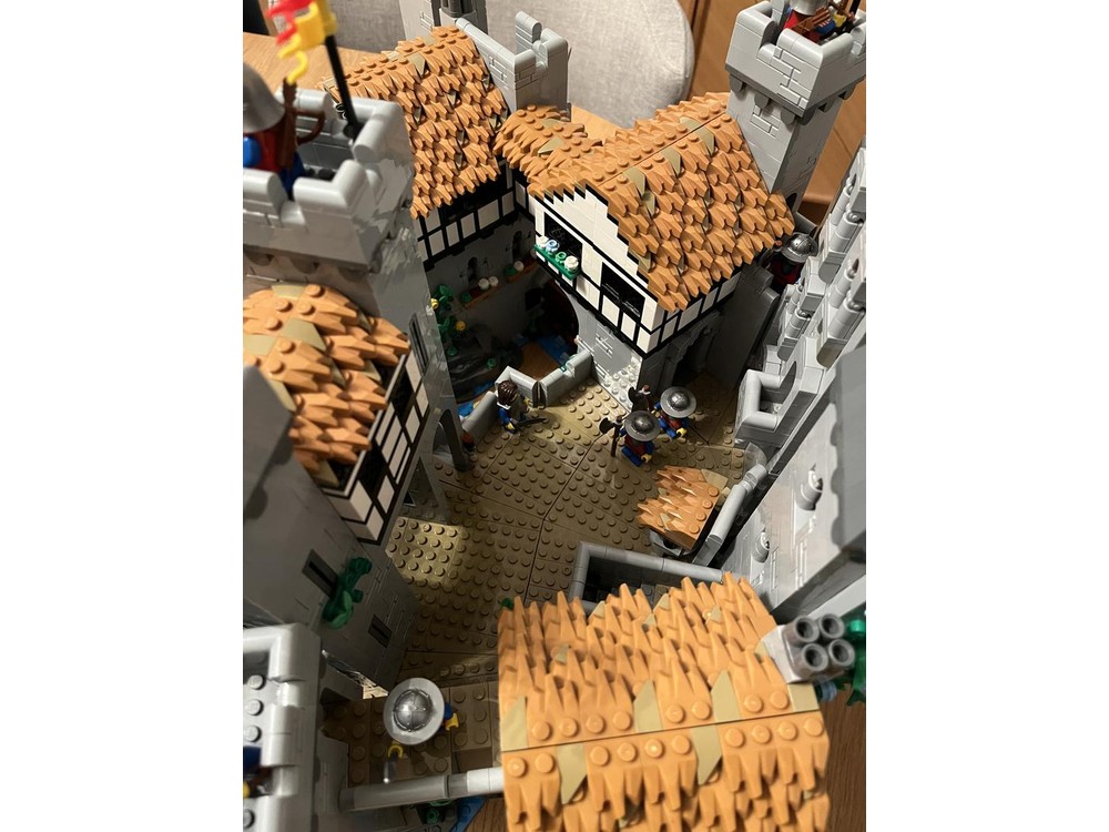 Lego Moc Extended Lion Knights Castle By Elvarim Rebrickable Build