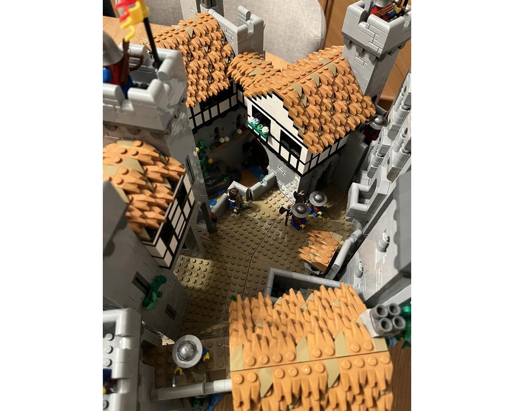 Lego Moc Extended Lion Knights Castle By Elvarim Rebrickable Build