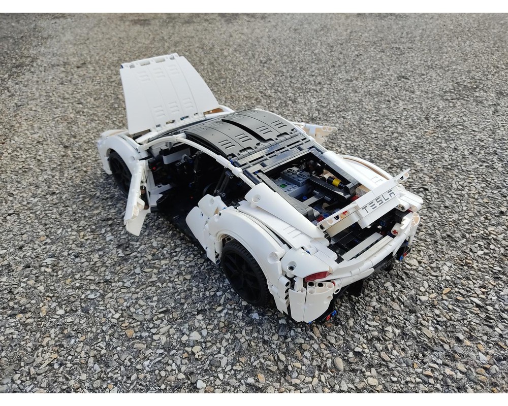 Lego Moc Tesla Roadster By Moc Nemooz Rebrickable Build With Lego