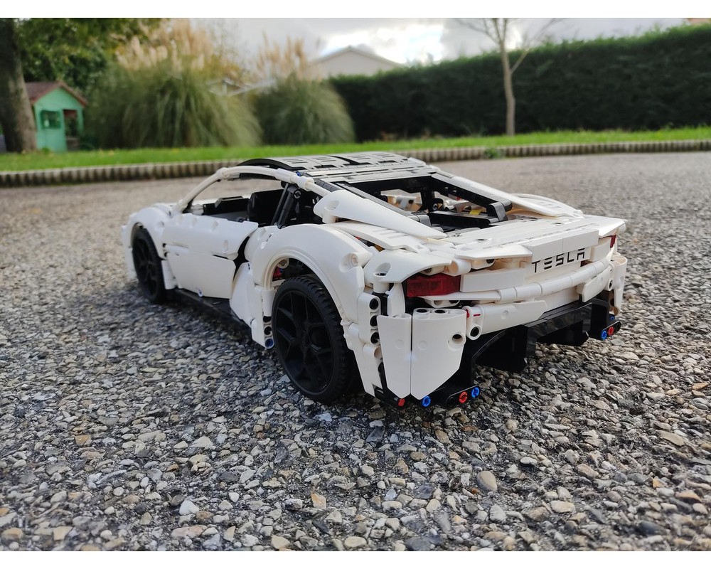 Lego Moc Tesla Roadster By Moc Nemooz Rebrickable Build With Lego