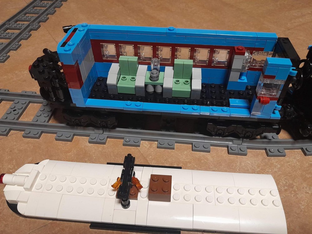 LEGO MOC North Pole Express by TeenyTinyBricks | Rebrickable - Build ...