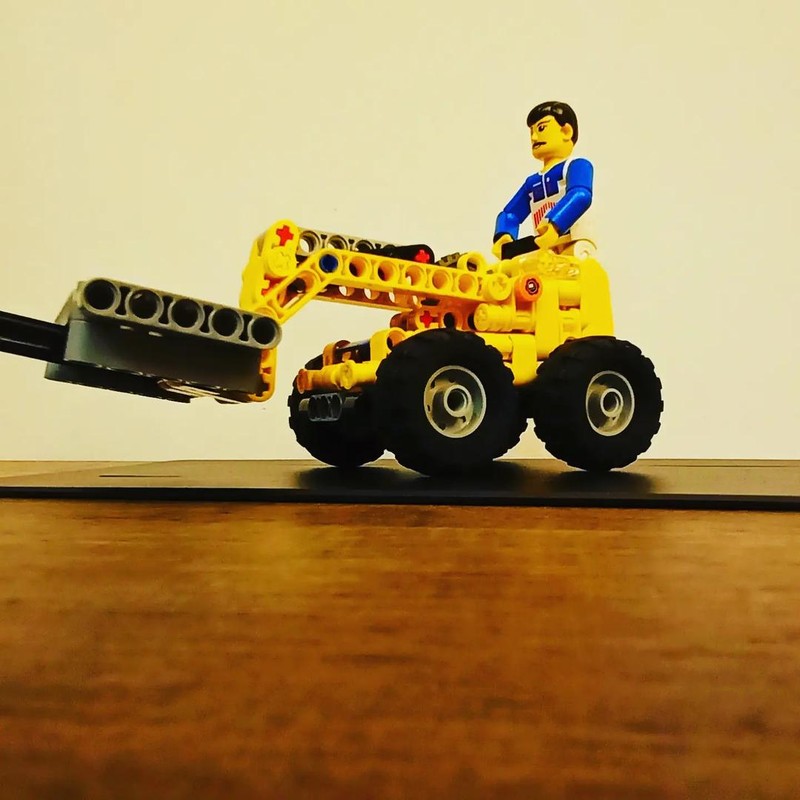 LEGO MOC Mini loader by n_kbk_07 | Rebrickable - Build with LEGO