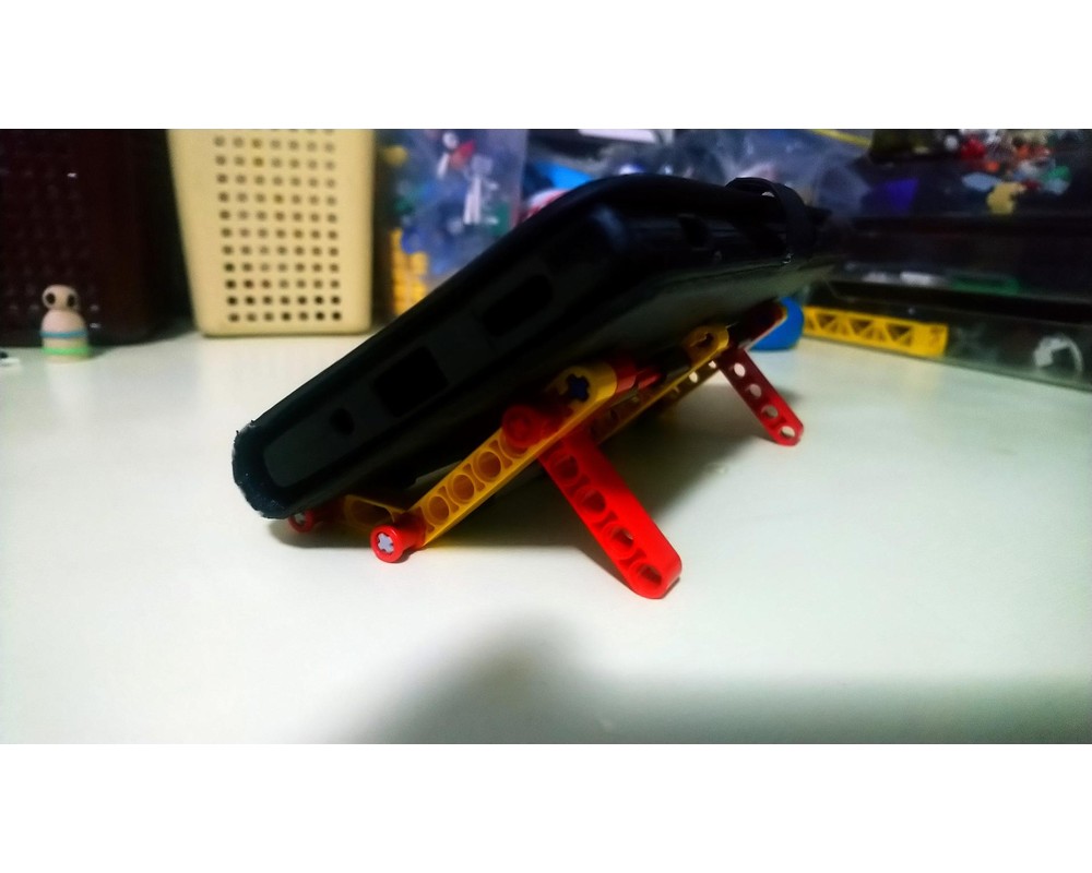 Lego Moc Phone Holder Landscape By Darkchylde Rebrickable Build