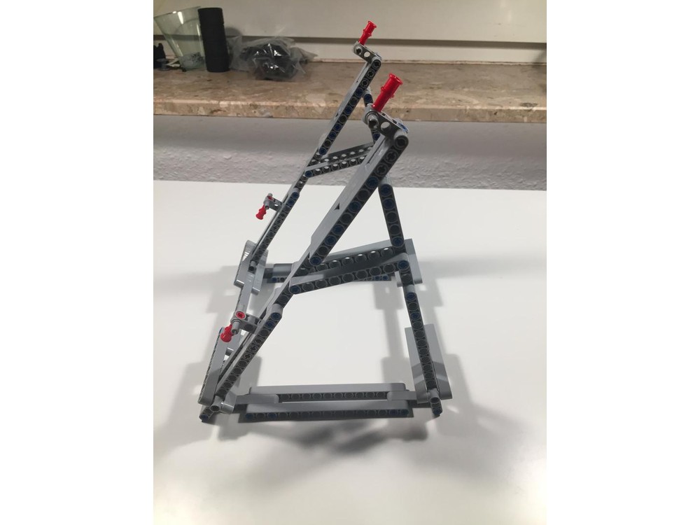 LEGO MOC Vertical Stand for Millennium Falcon 7965/75105/75212 by dunes ...