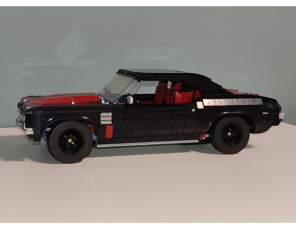 LEGO MOC 10304 Dodge Challenger by Kirvet | Rebrickable - Build with LEGO