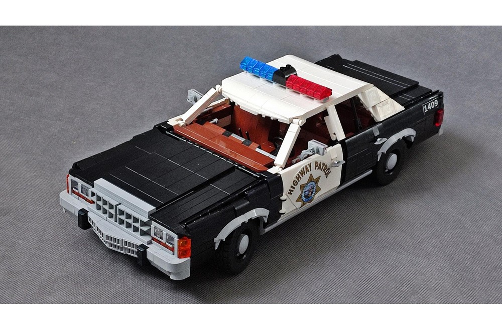 LEGO MOC Ford LTD Crown Victoria 1983 Highway Patrol by syzygy87 ...