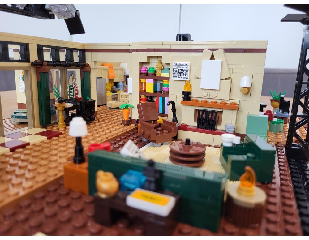 LEGO MOC Two and a Half Men - Charlie's Malibu Beach House - 10292 ...