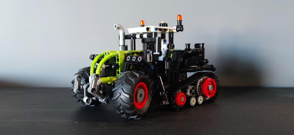 LEGO MOC 1:32 CLAAS Axion Terra Trac tractor by falconluan ...