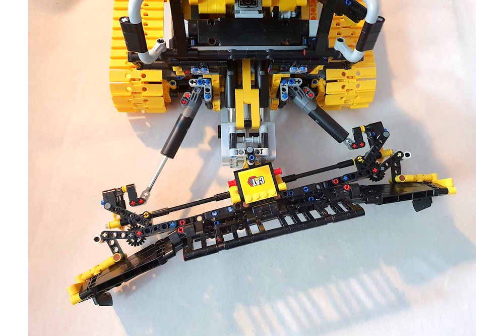 Lego Moc 42131 Alternate Snow Groomer By Alter Lego Rebrickable