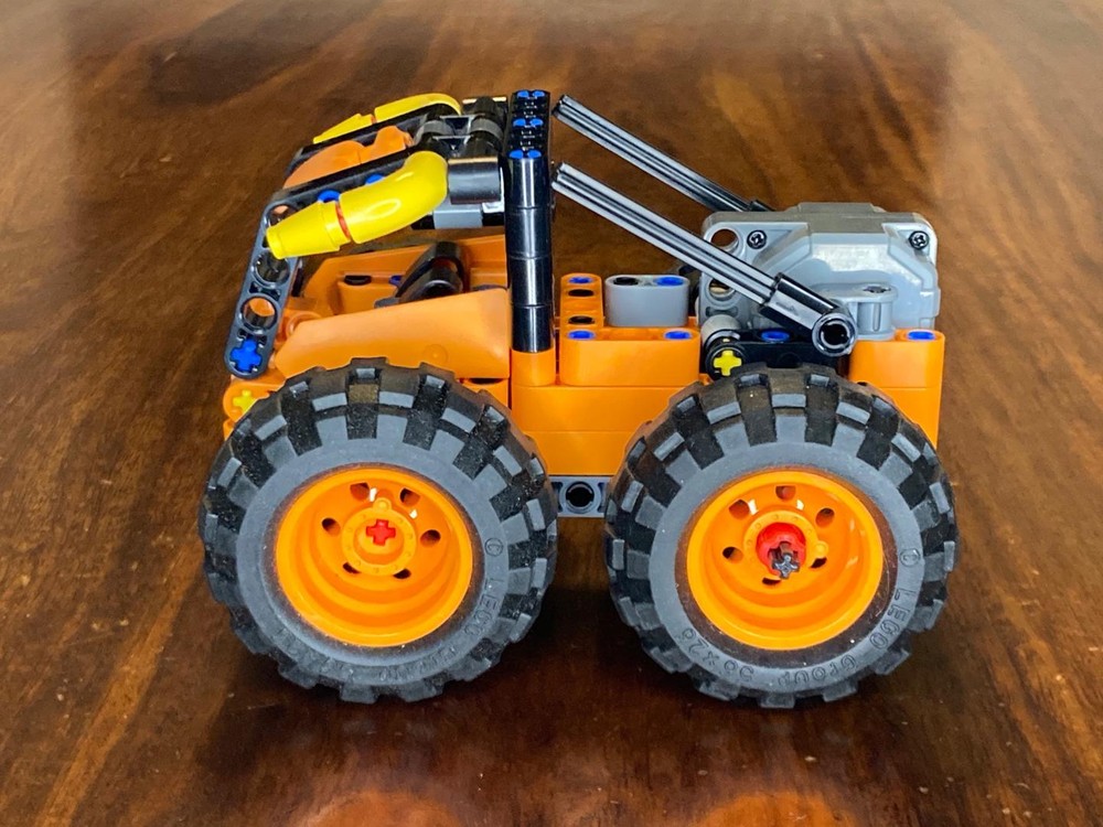 LEGO MOC 42135 El Toro Sherpo by 13neat8 | Rebrickable - Build with LEGO